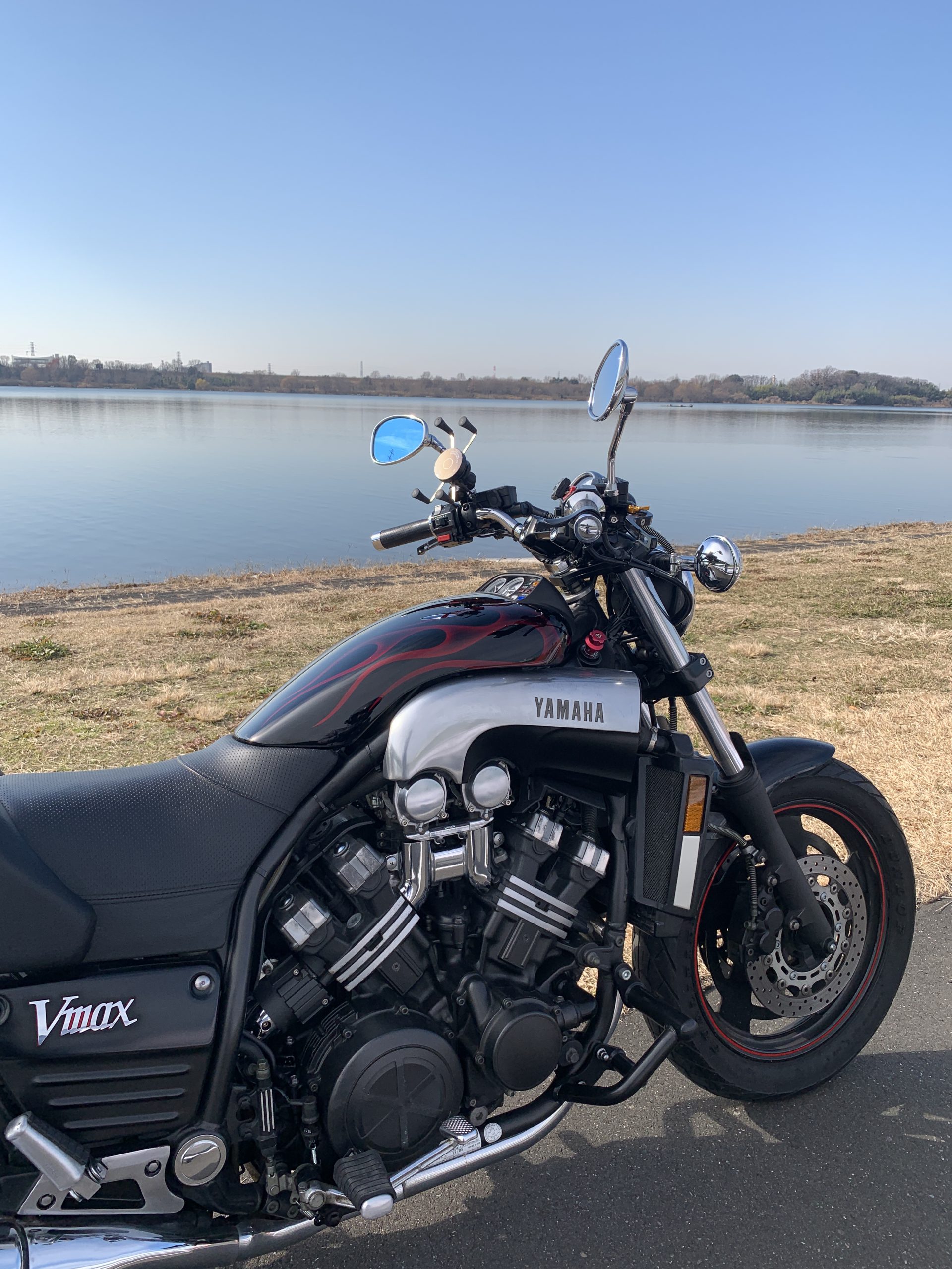 Vmaxのタンクにカスタムペイントを施す（ペイント・完成編） | Hiroiro