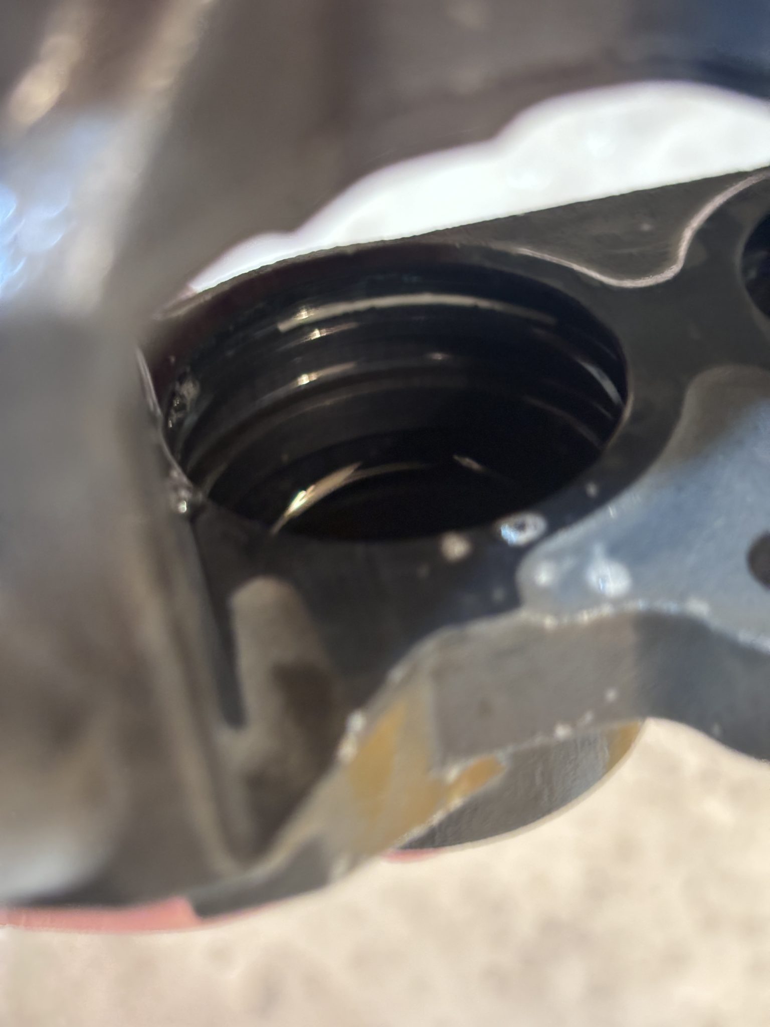 金MOSキャリパーのオーバーホール＆V-MAXに取り付け | Hiroiro