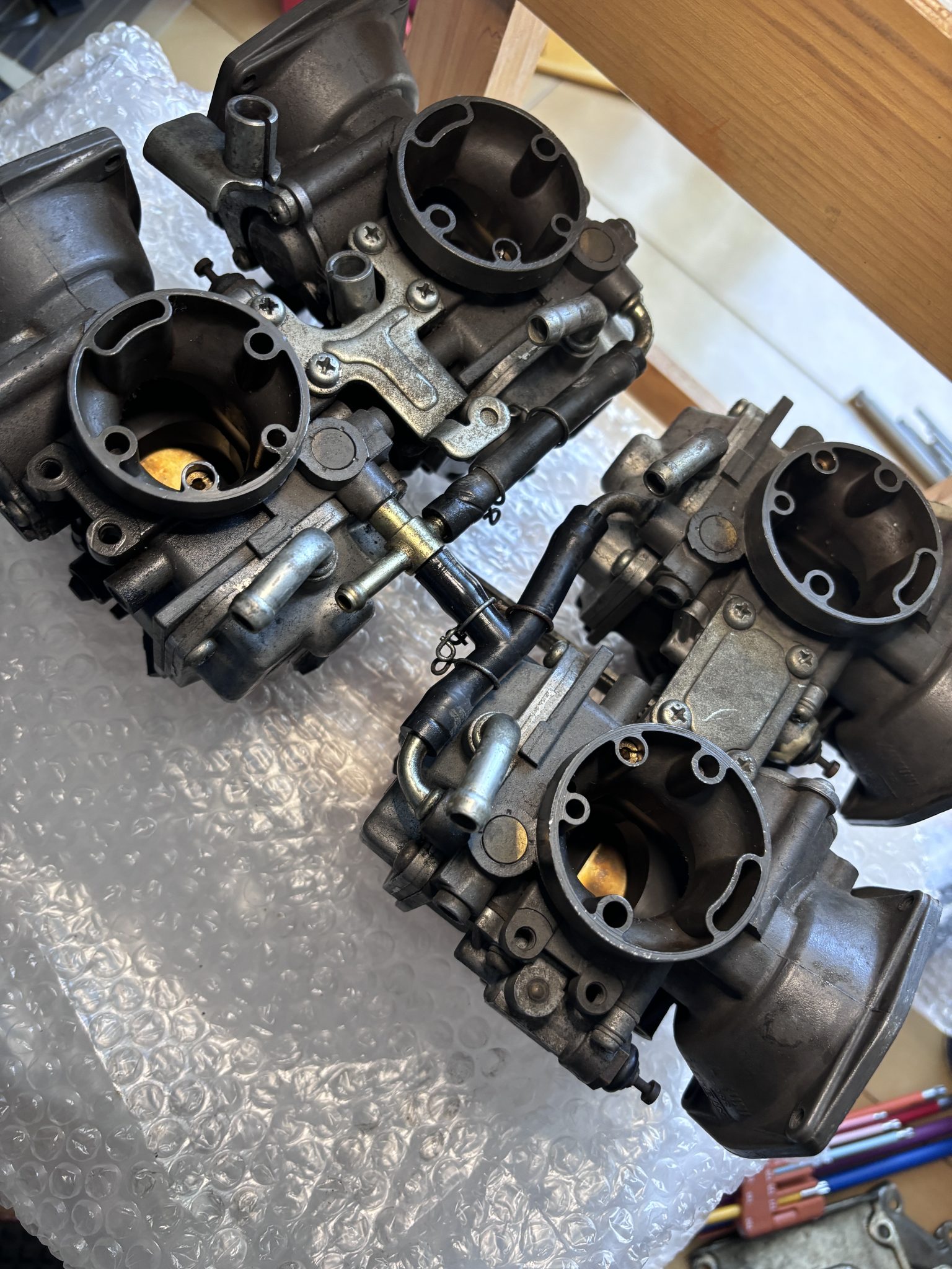 Vmax、キャブオーバーホールへの道 その2 リペアキット編 | Hiroiro