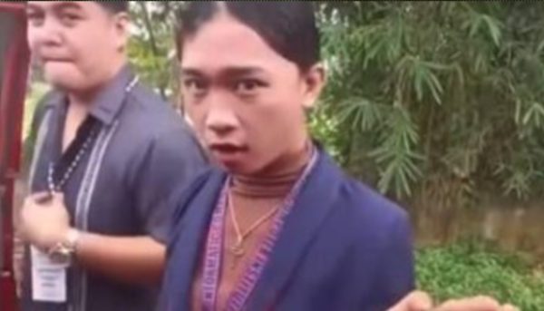 人を見下す態度をとった女性に罰が当たる | Hiroiro